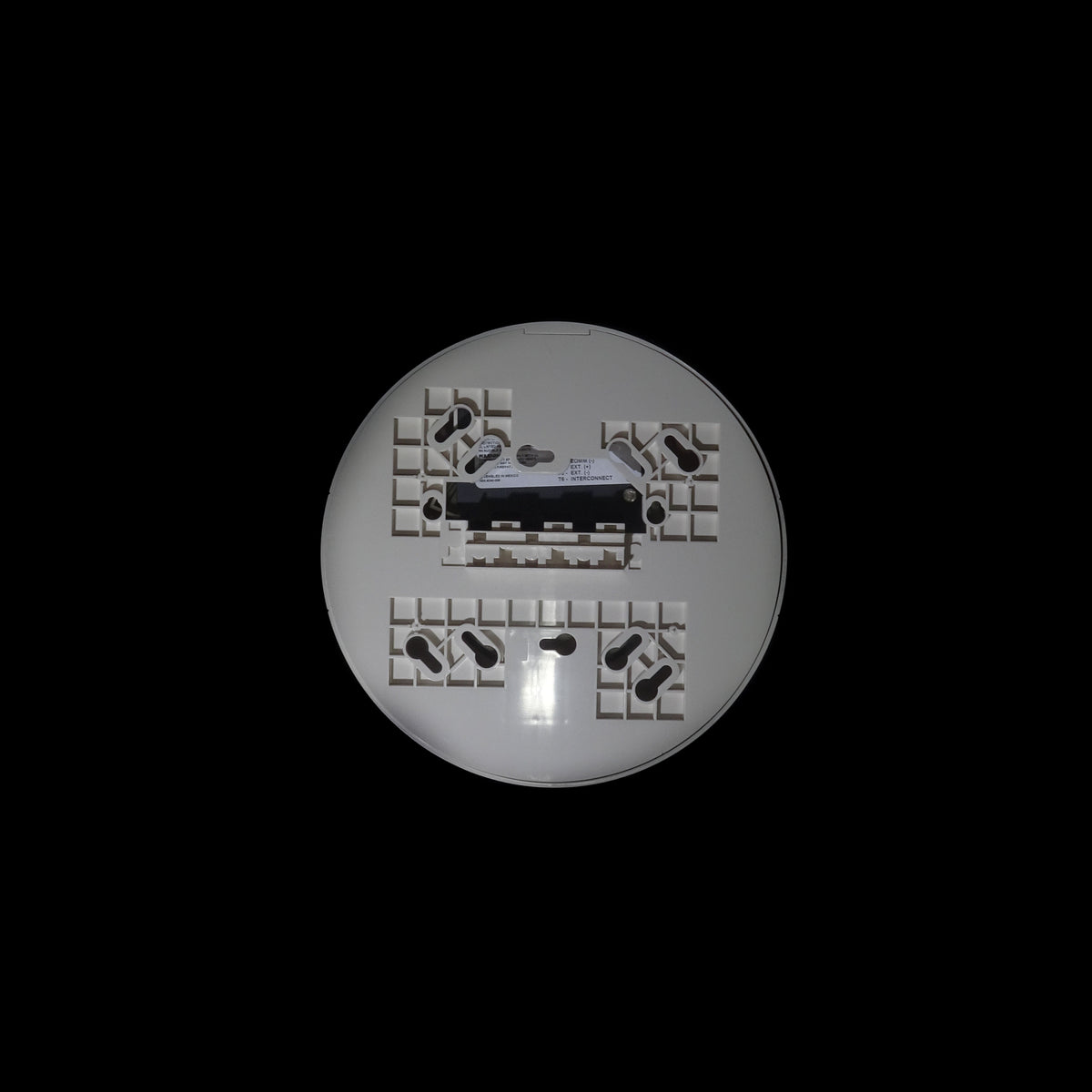 B200SR-LF-WH SENSOR SOUNDER BASE – Total Life Safety Solutions